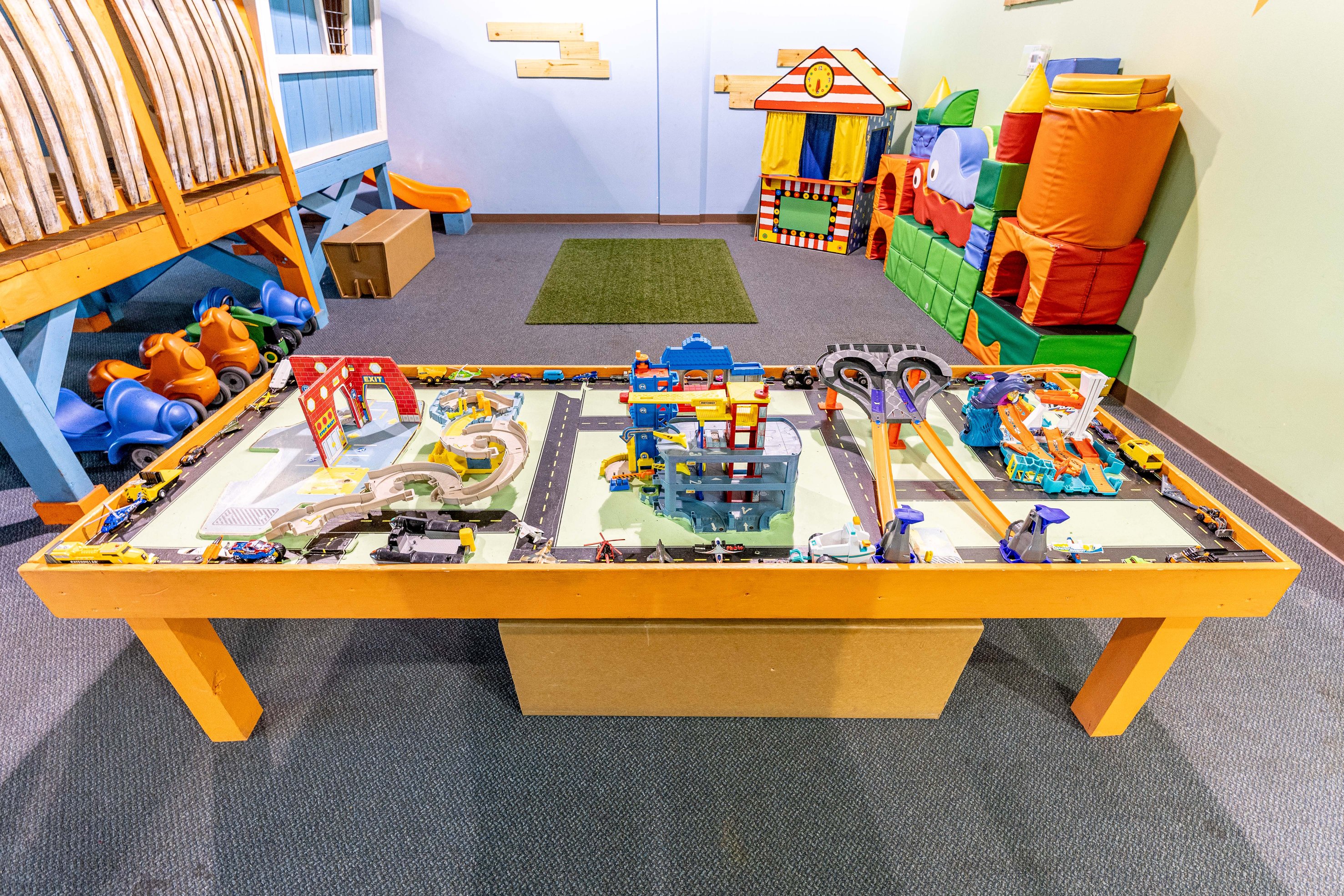 Indoor playground , themed toddler parties and kids classes Brentwood