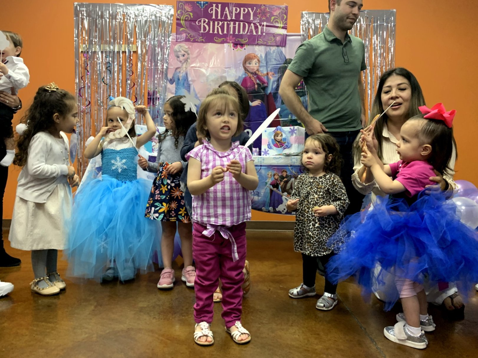 A Treehouse birthday party offers parents amazing kids birthday party fun!